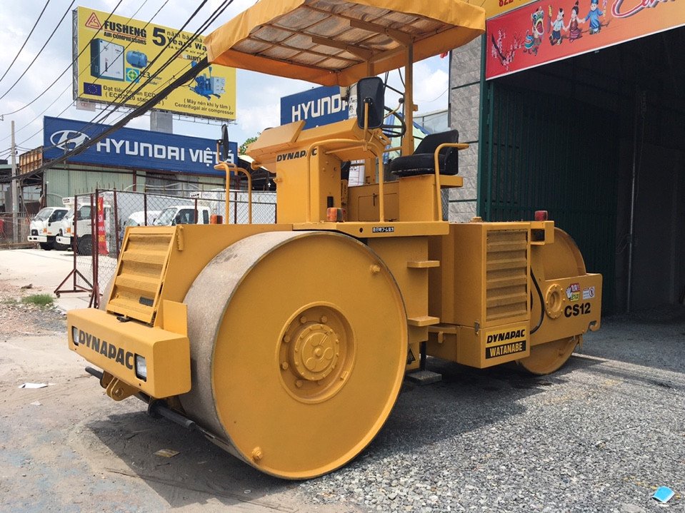 Xe lu Dynapac CS12 giá rẻ nhất tháng 10/2025