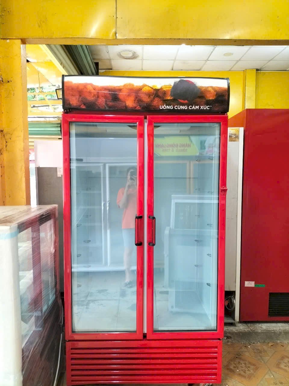 Tủ Mát 2 Cánh Coca Cola 1000L Sản Xuất Thái Lan Màu Đỏ